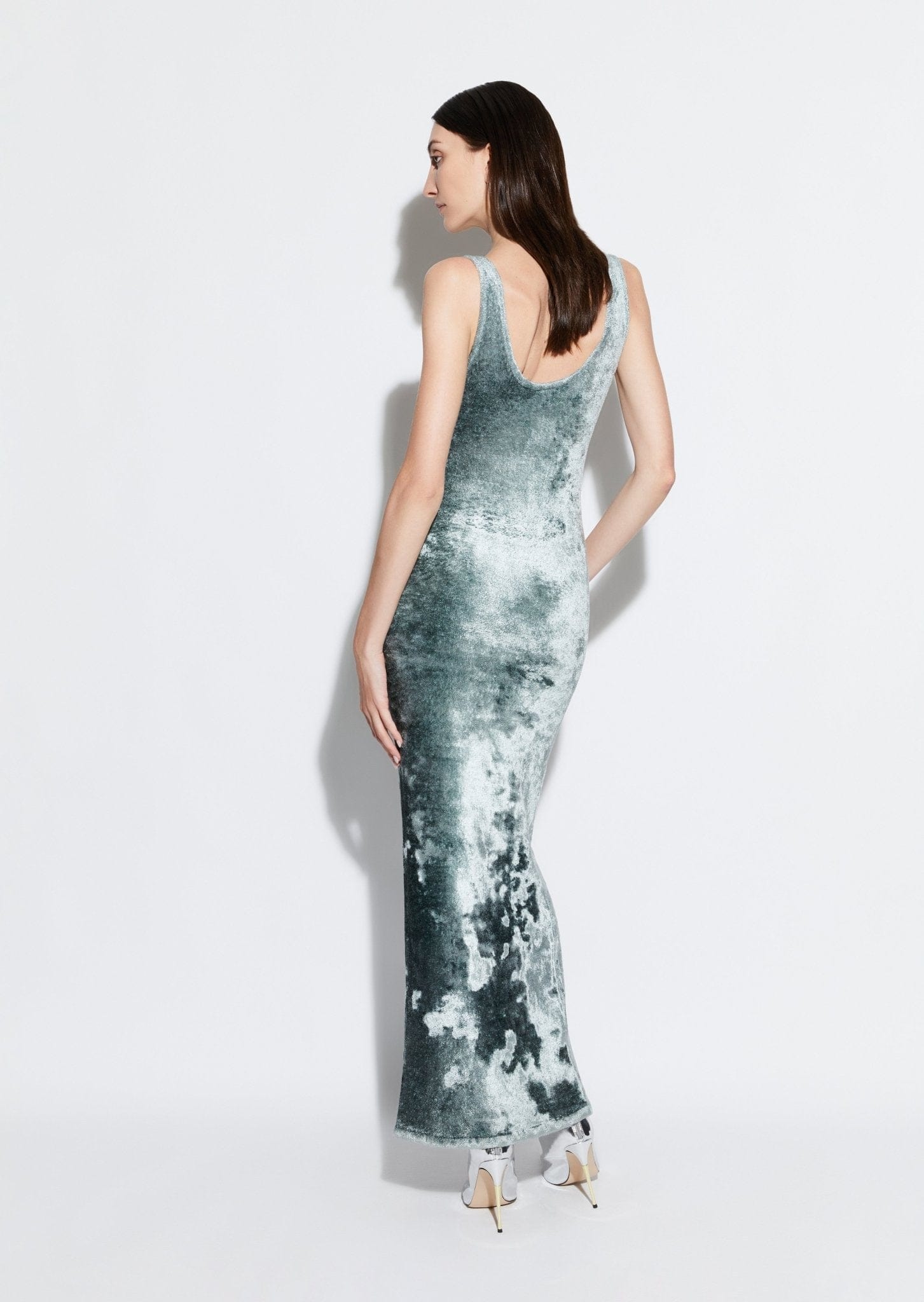 LAPOINTE | Luxury Monochrome | Up to 60% Off Sale