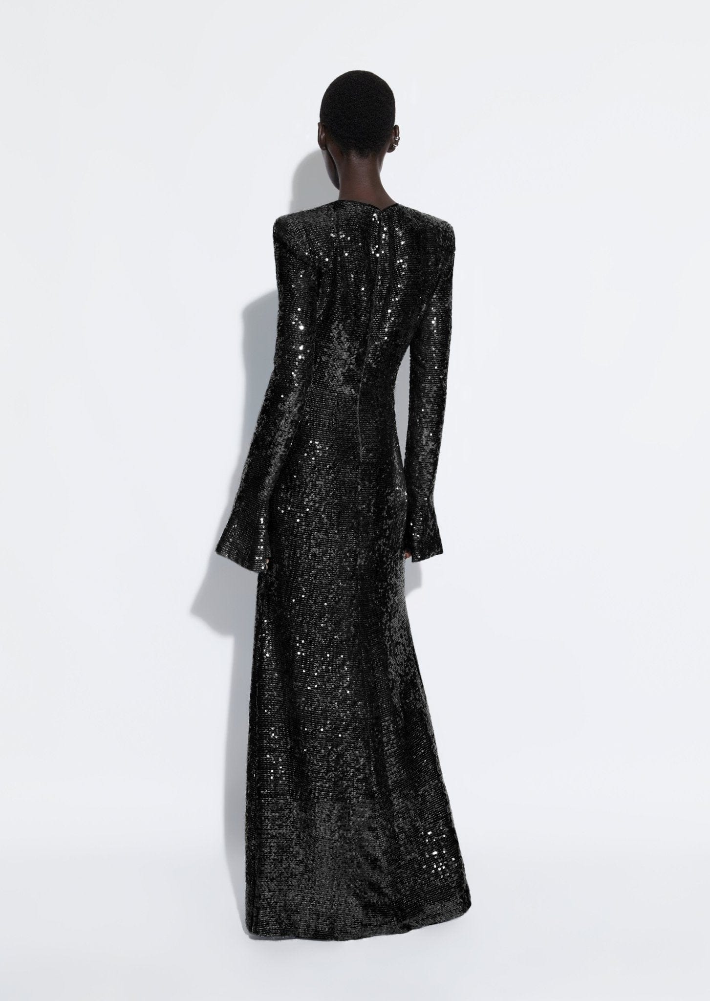 LAPOINTE | Luxury Monochrome